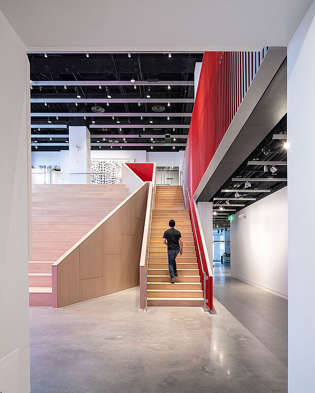 MIT Museum - Höweler + Yoon