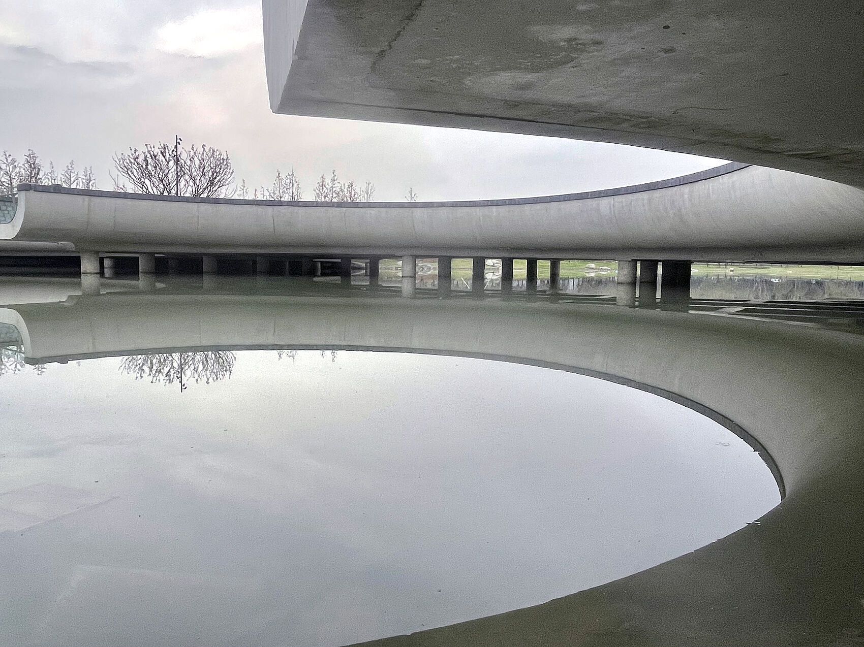 Moongate Bridge - Höweler + Yoon
